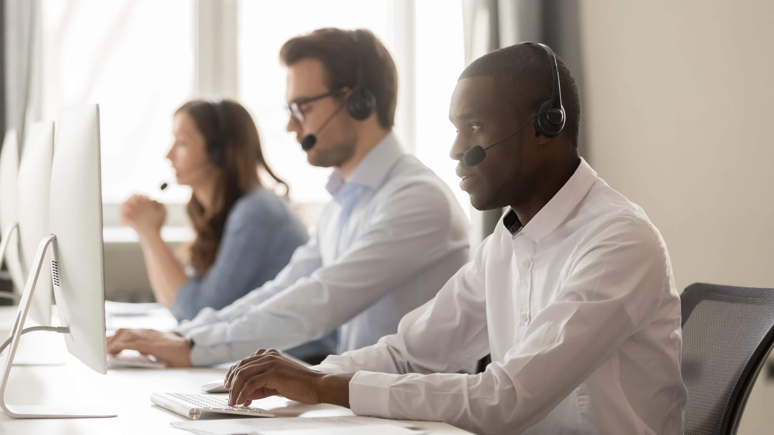 Cloud Communications Providers Boost Portfolios with Contact Center